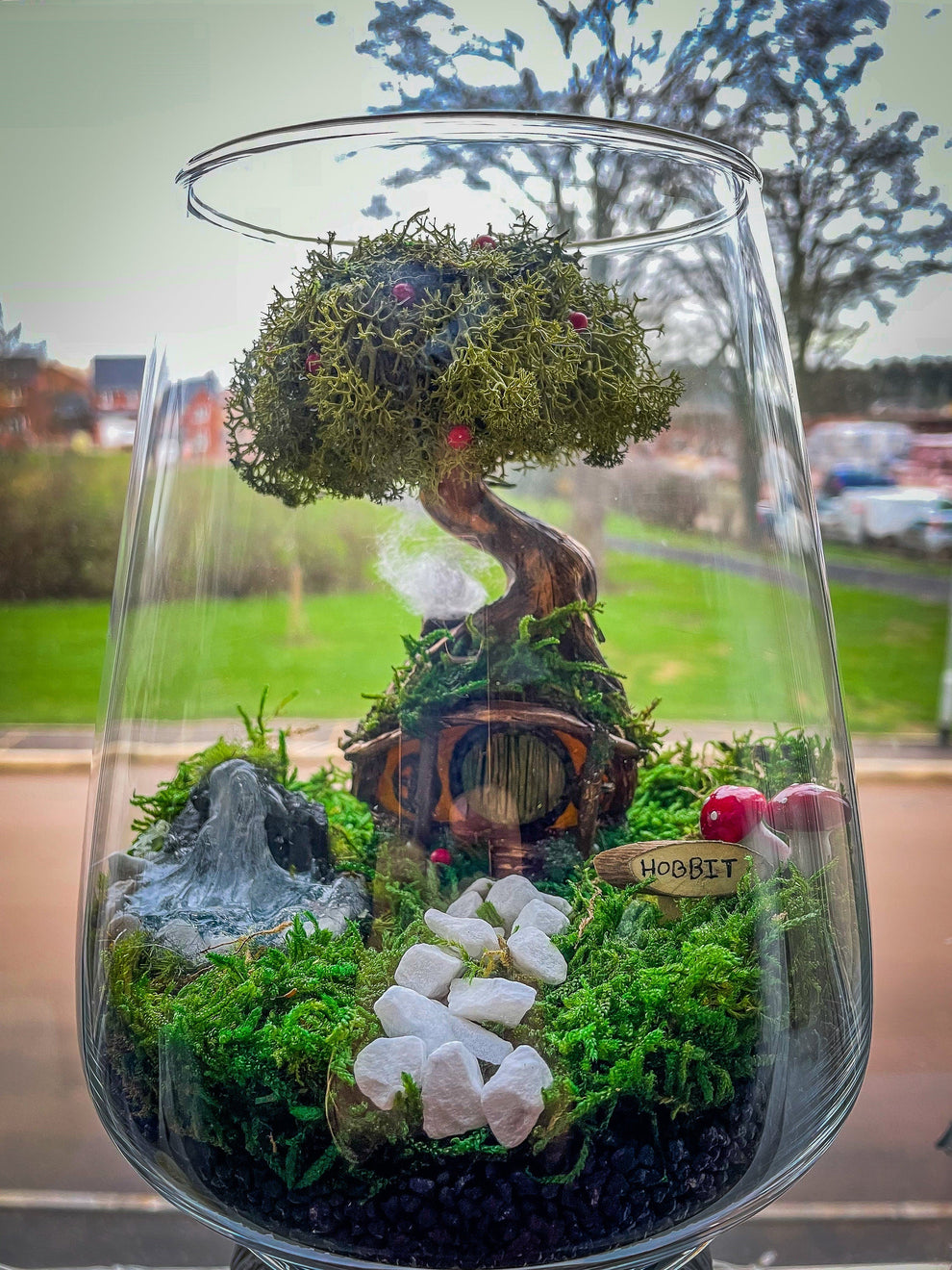 D.I.Y Terrarium, Moss Terrarium, Hobbit House Terrarium | Rishstudio ...